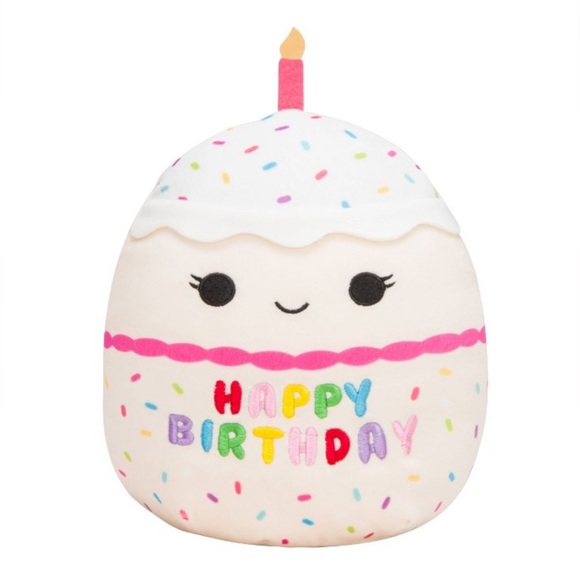 Squishmallows | Other | Nwt 4 Lyla The Vanilla Birthday Cake ...